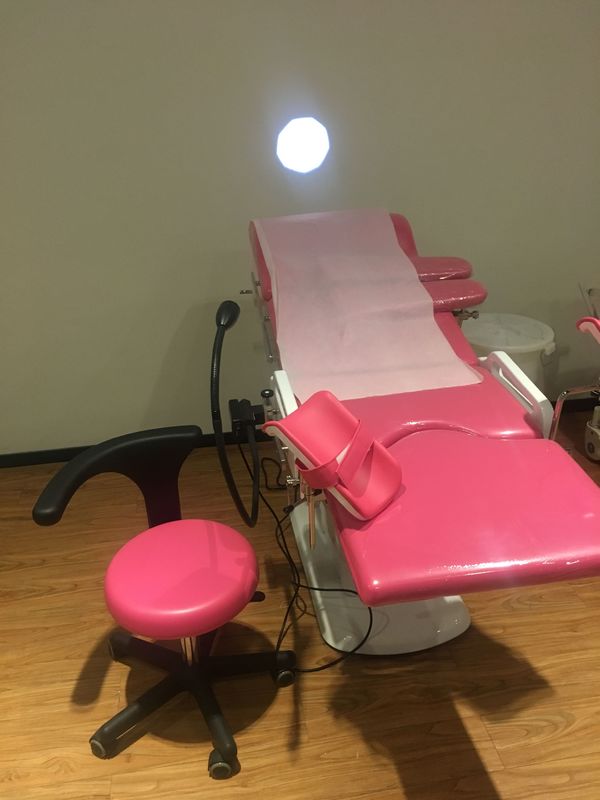 Hospital Pink Electric Gynaec Examination Table Obstetric tableDelivery ...