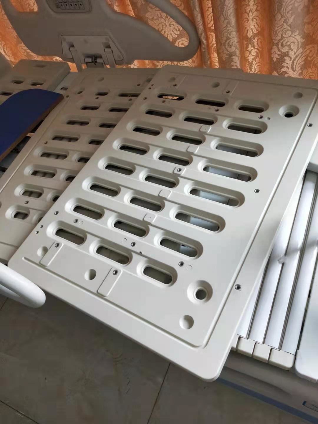 Thickness 35mm Four Parts Medical Bed Accessories , Bule Hospital Bed ...