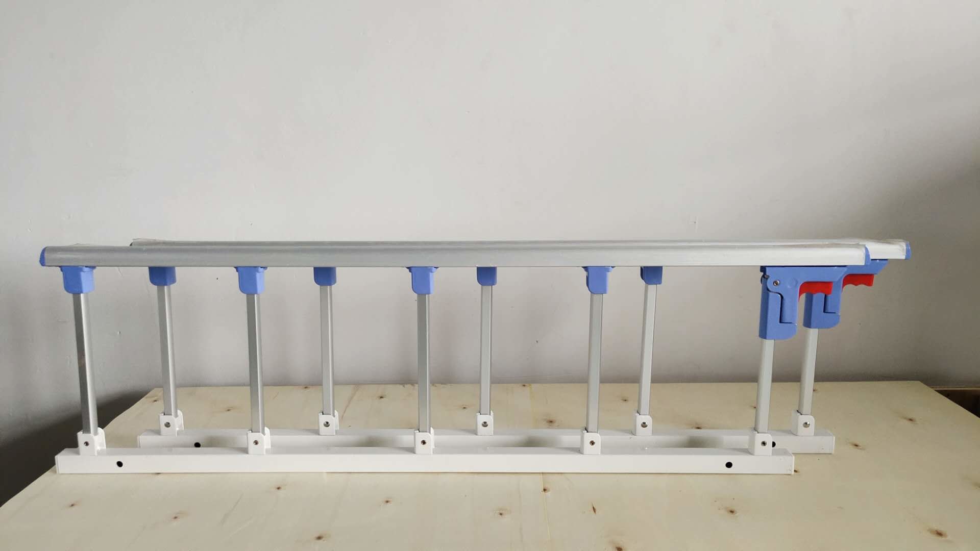 Aluminum Alloy Hospital Bed Guard Rails Collapsible Hospital Bed ...