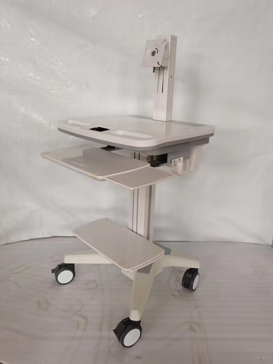 Laboratory Medical Hospital Workstation Mobile Simple Stable computer ...